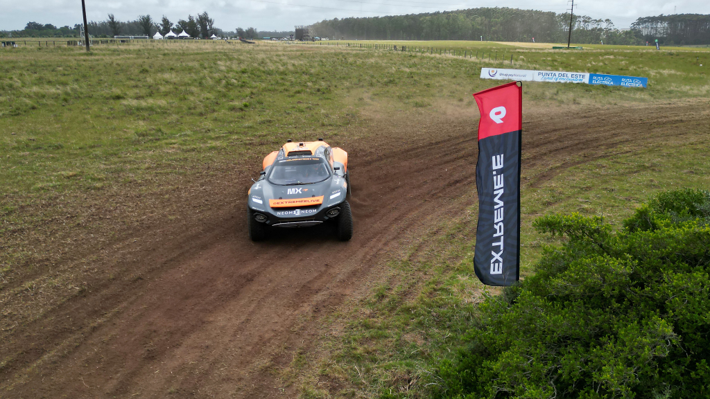 NEOM McLaren Extreme E Team